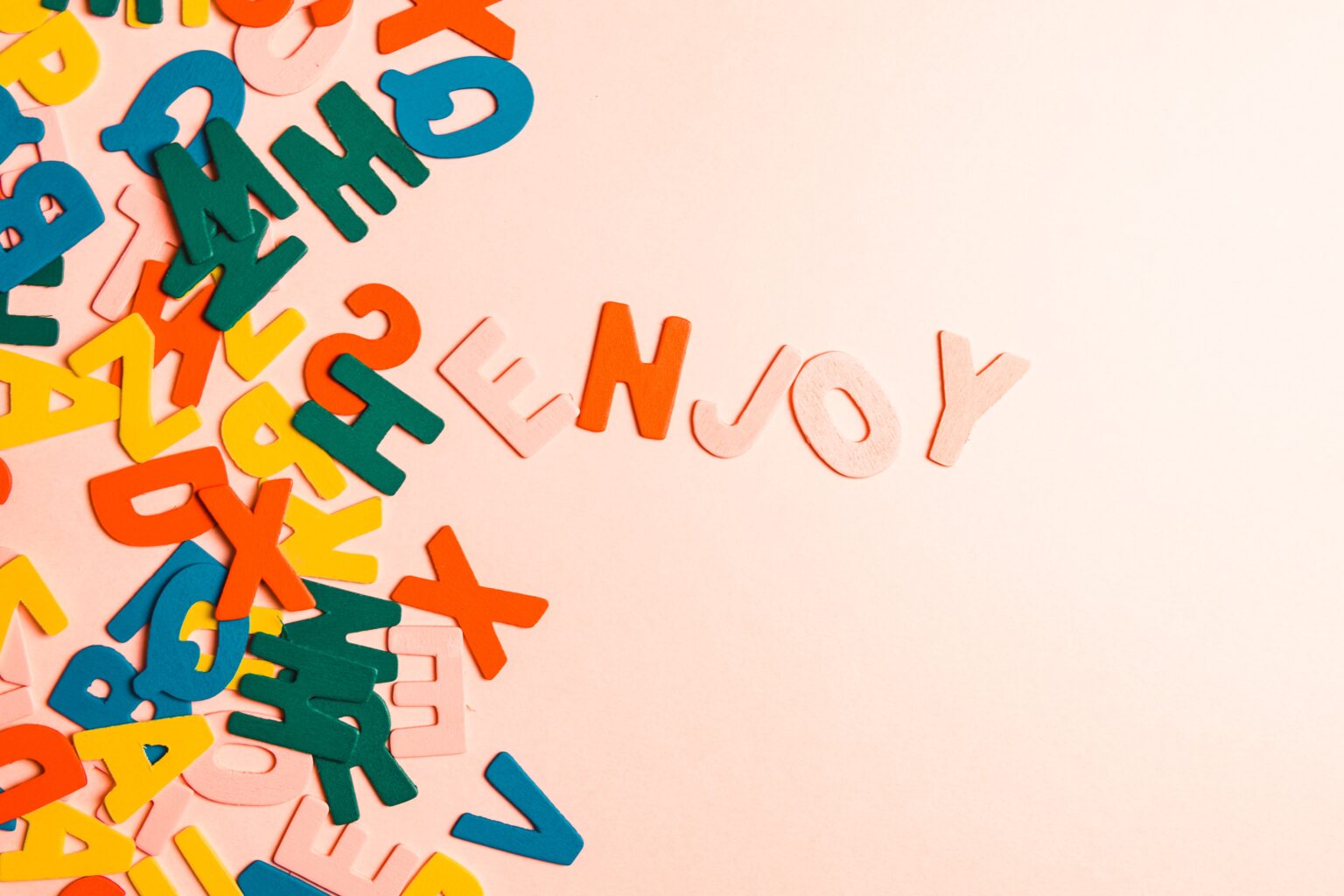 70 Hard Words to Spell for College Students - GenTwenty
