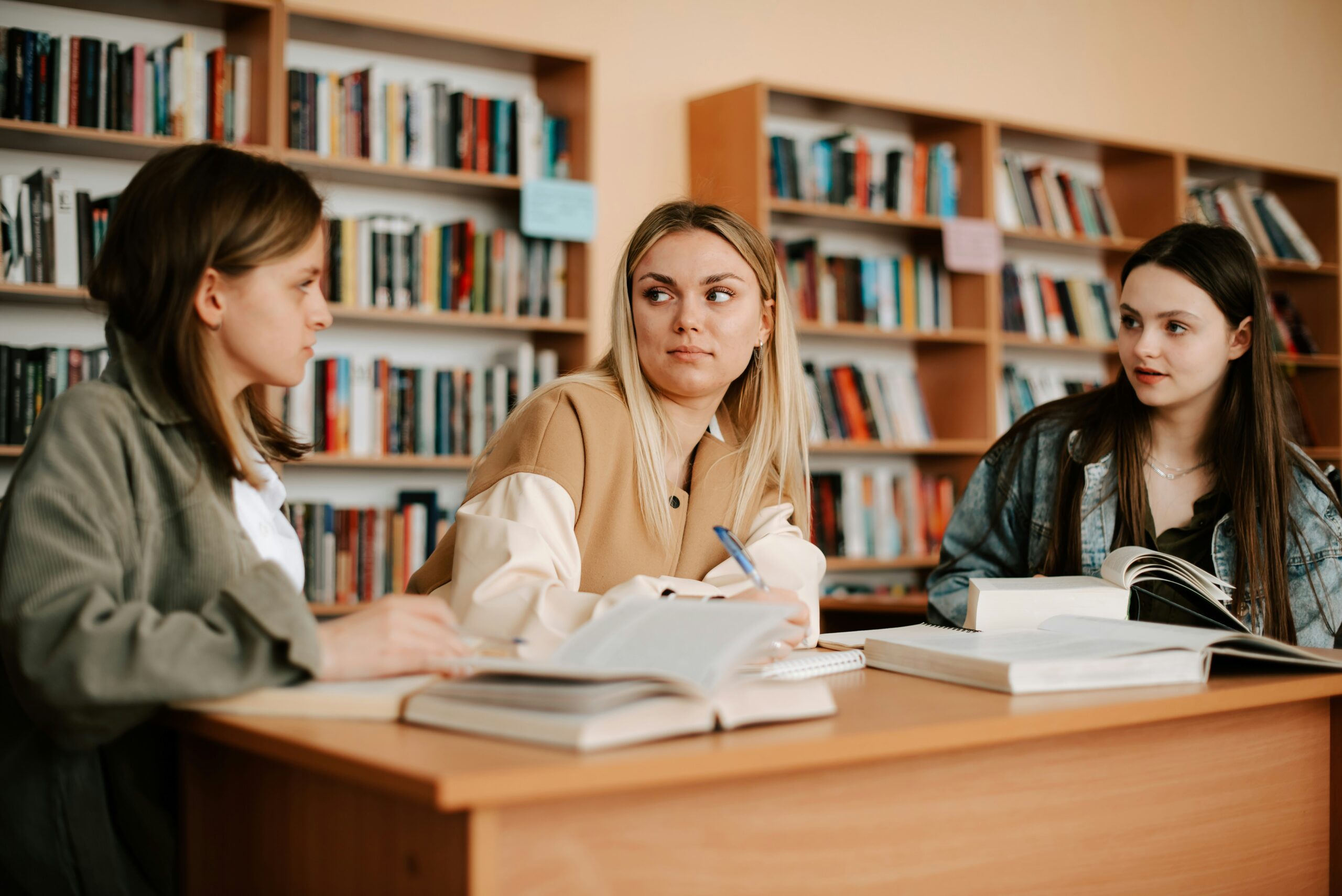 10 Essential Academic Goals for High School Students - GenTwenty