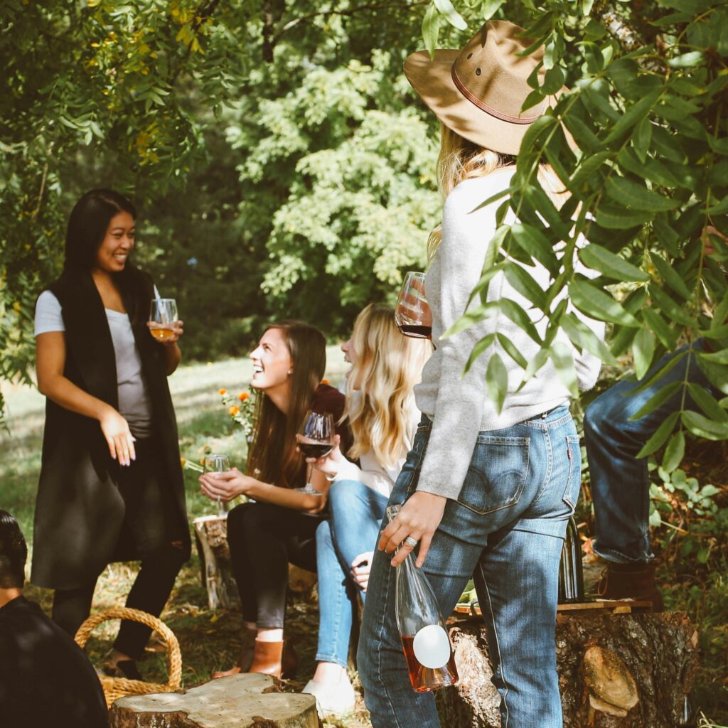 16 Powerful Traits of a Lone Wolf Personality Type - GenTwenty