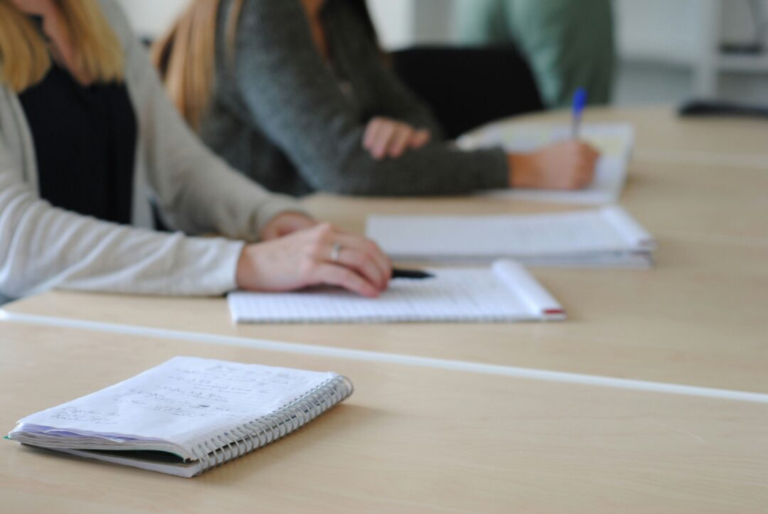 The Best College Classes You Should Choose To Take - GenTwenty