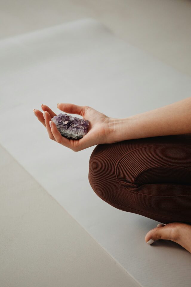 11 Effective Law of Attraction Methods and Techniques - GenTwenty