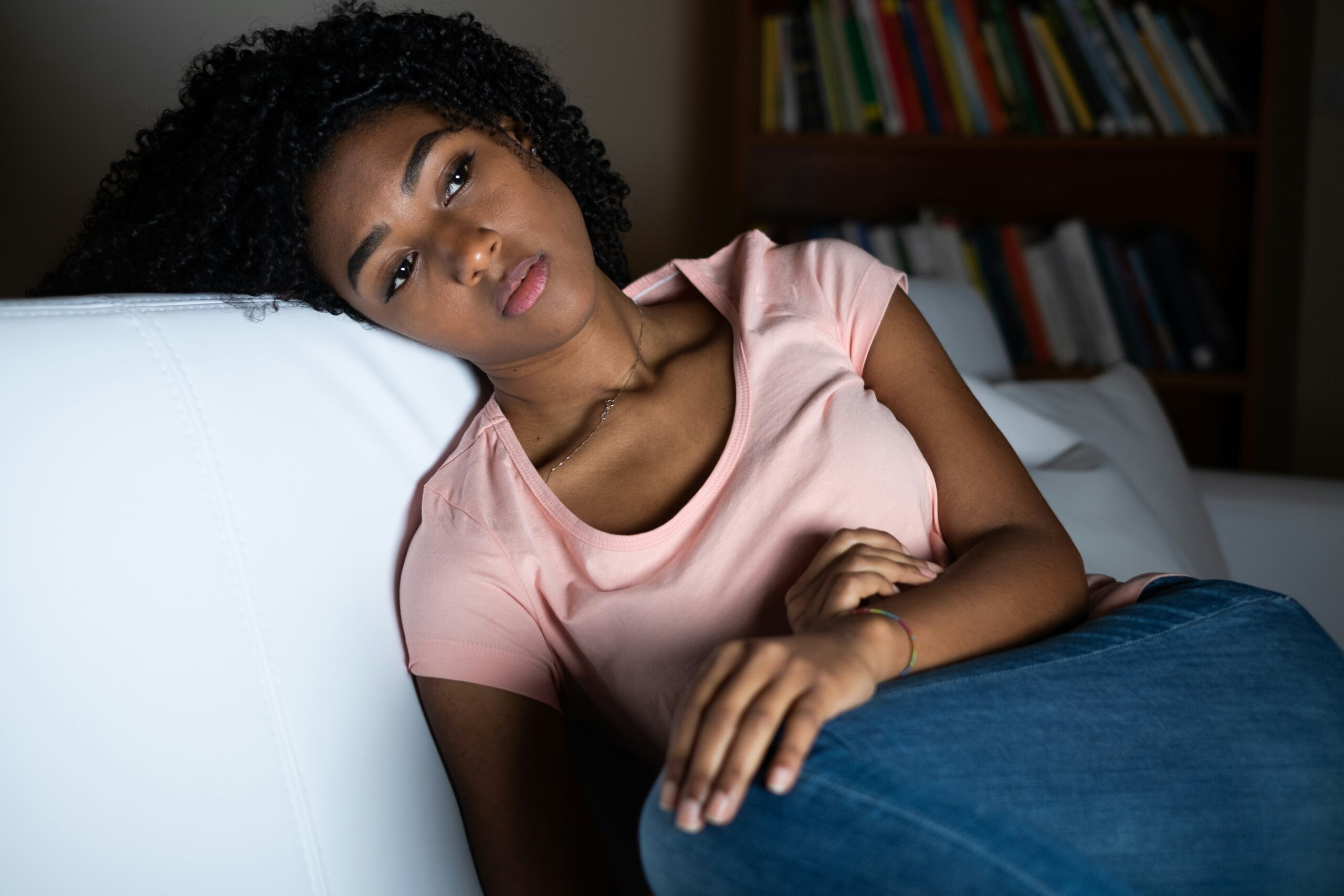 Why You Might Feel Lonely In Your 20s - GenTwenty