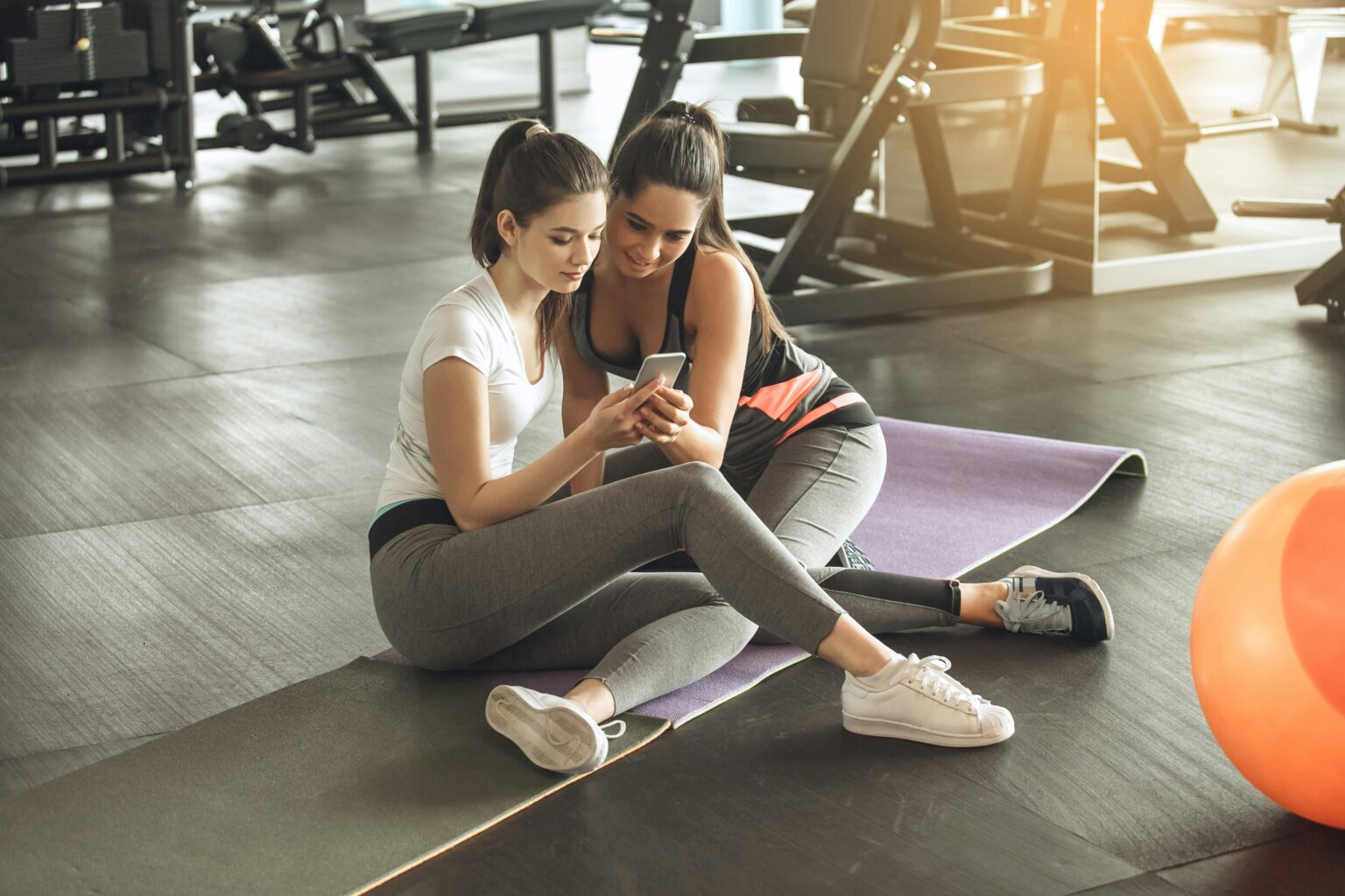 15 Health and Wellness Apps Every Twenty-Something Should Have