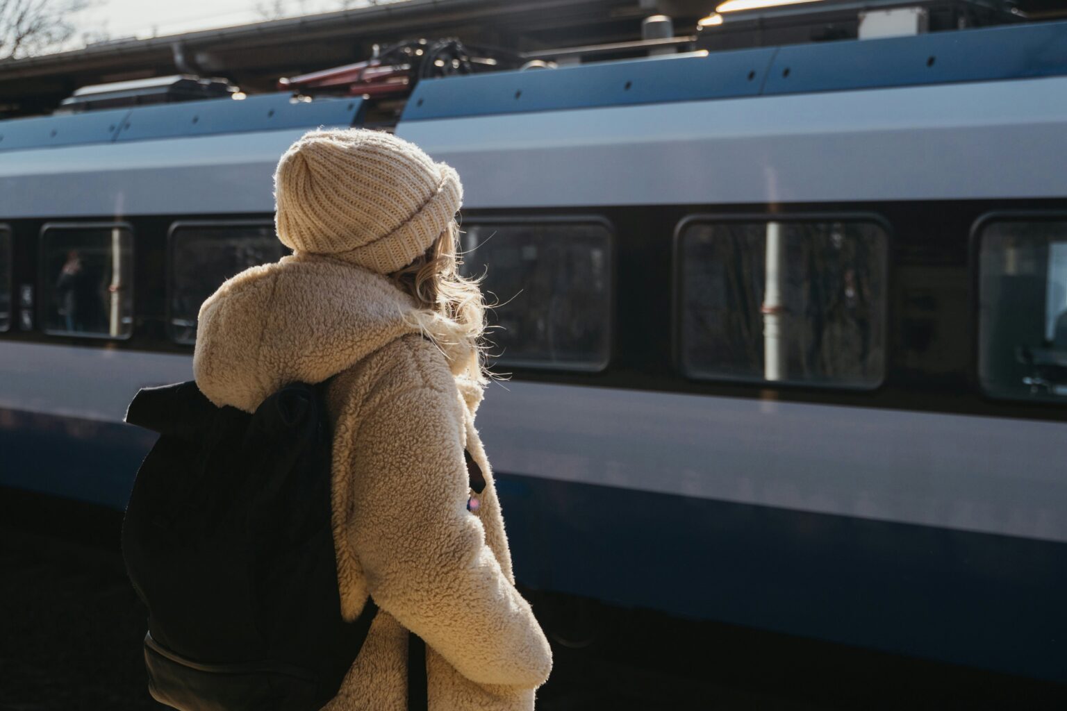 14 Travel Essentials Every Solo Traveler Should Not Leave Home Without
