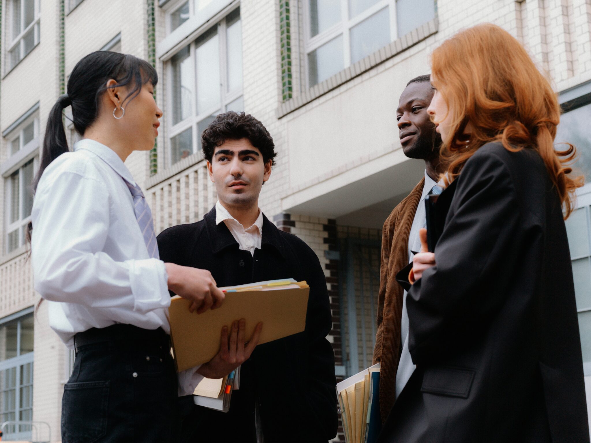 13 Benefits of Learning a New Language and Why It's Worth Your Time